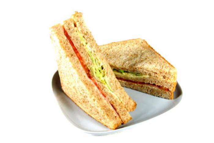 receta de sandwich vegetal con pan integral | Recetas Gallina Blanca